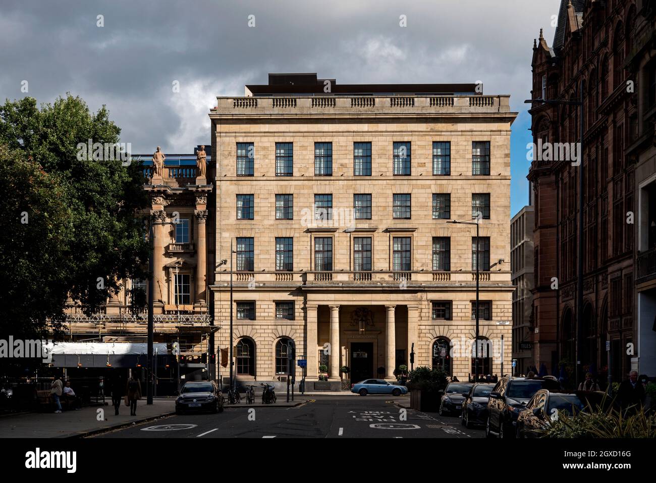 Cheval the edinburgh grand hi-res stock photography and images - Alamy