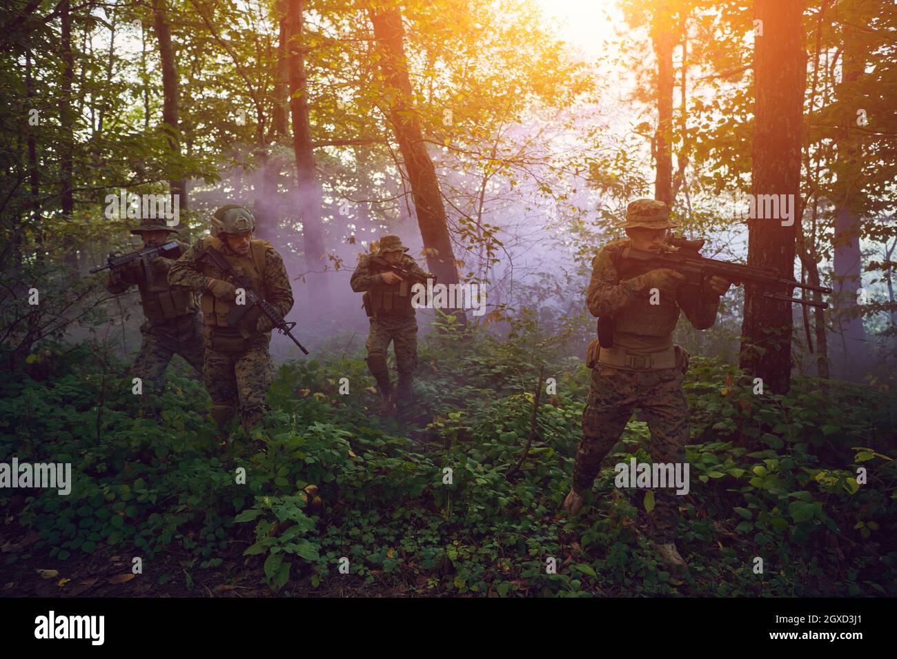 Modern warfare Soldiers Squad Running as Team in Battle Formation Stock ...