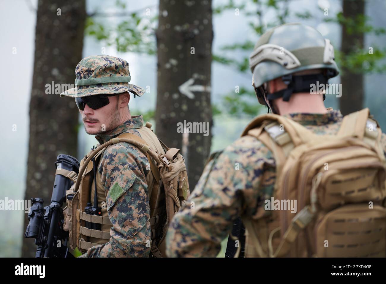 soldiers squad relaxed walking after battle Stock Photo - Alamy
