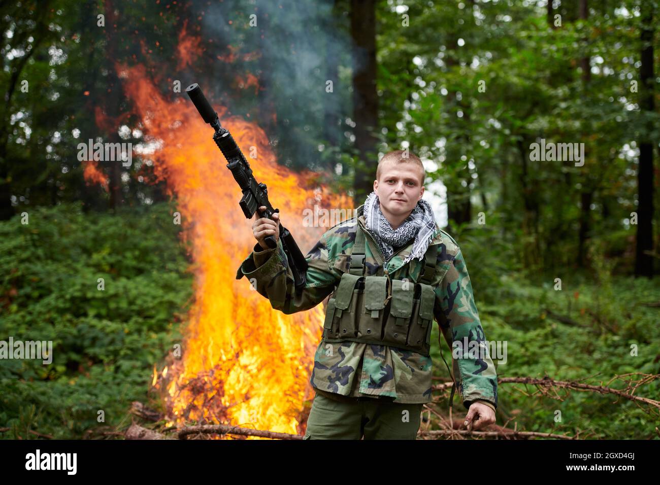 Taliban fighter portrait hi-res stock photography and images - Alamy