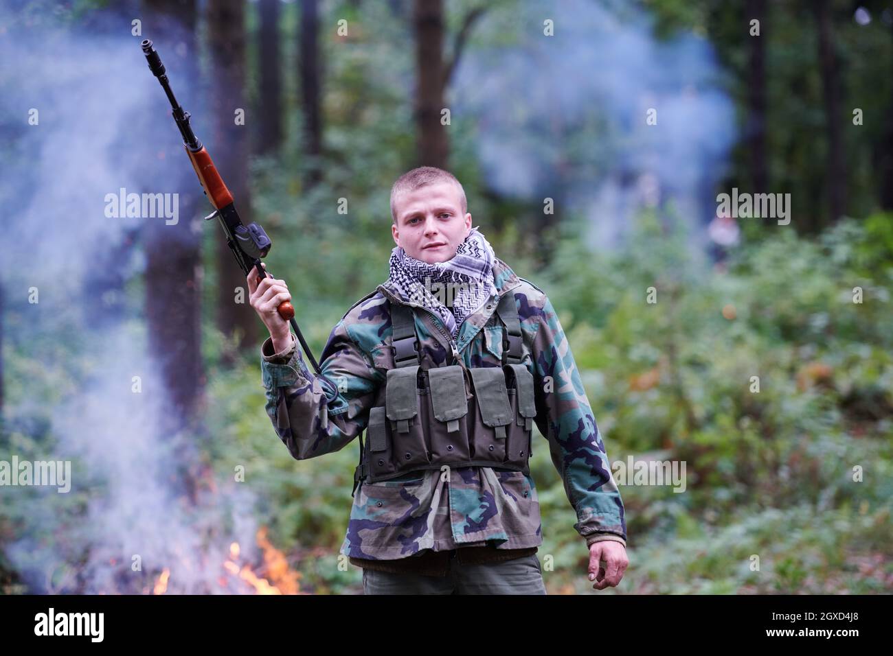 Taliban fighter portrait hi-res stock photography and images - Alamy