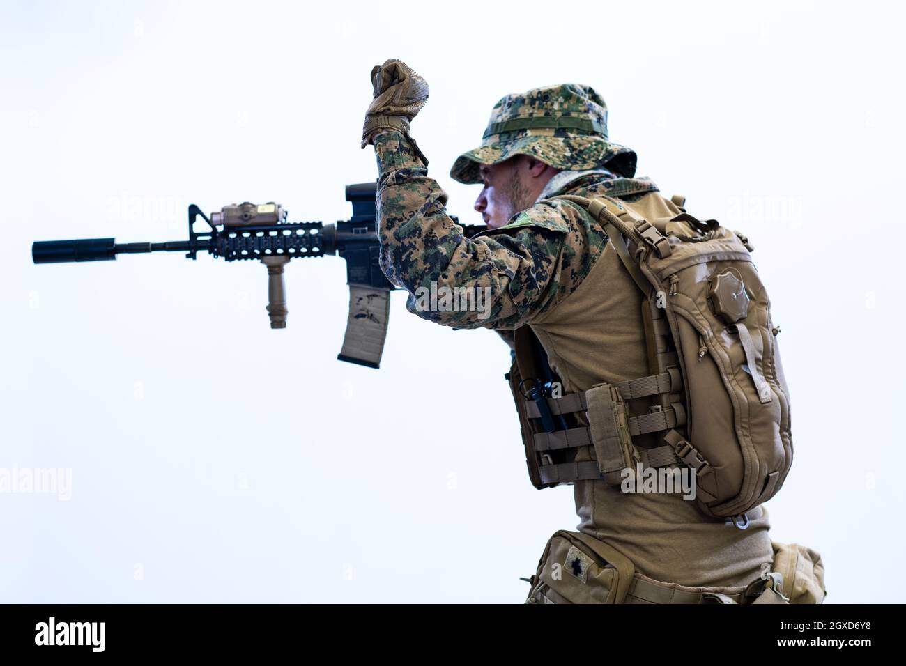modern warfare american marines soldier in action while sneaking and ...