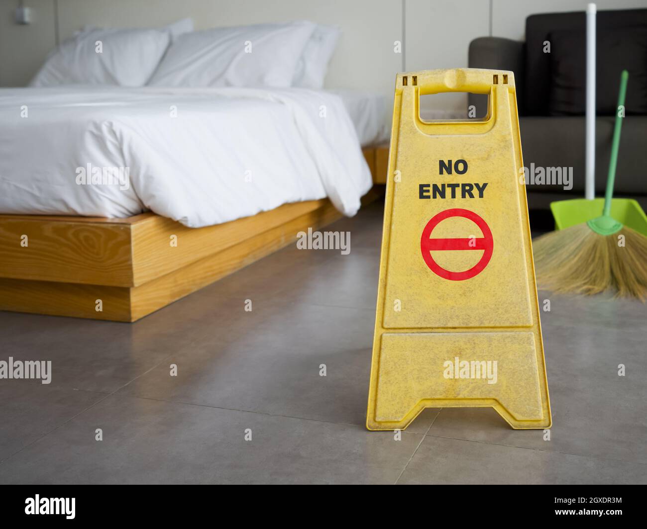 Hotel room cleaning caution hi-res stock photography and images - Alamy