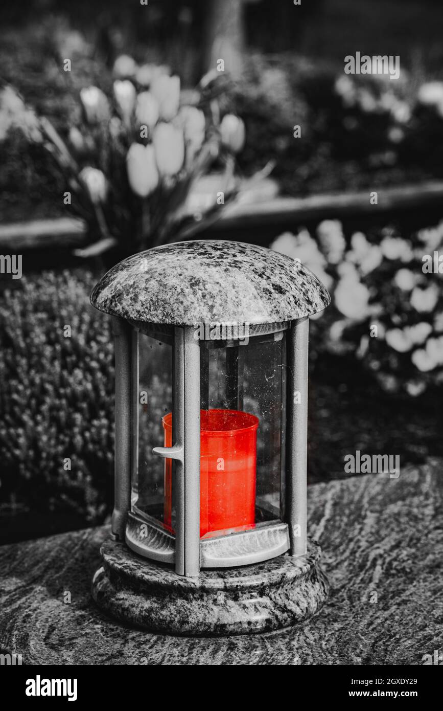 Red light on a grave hi-res stock photography and images - Alamy