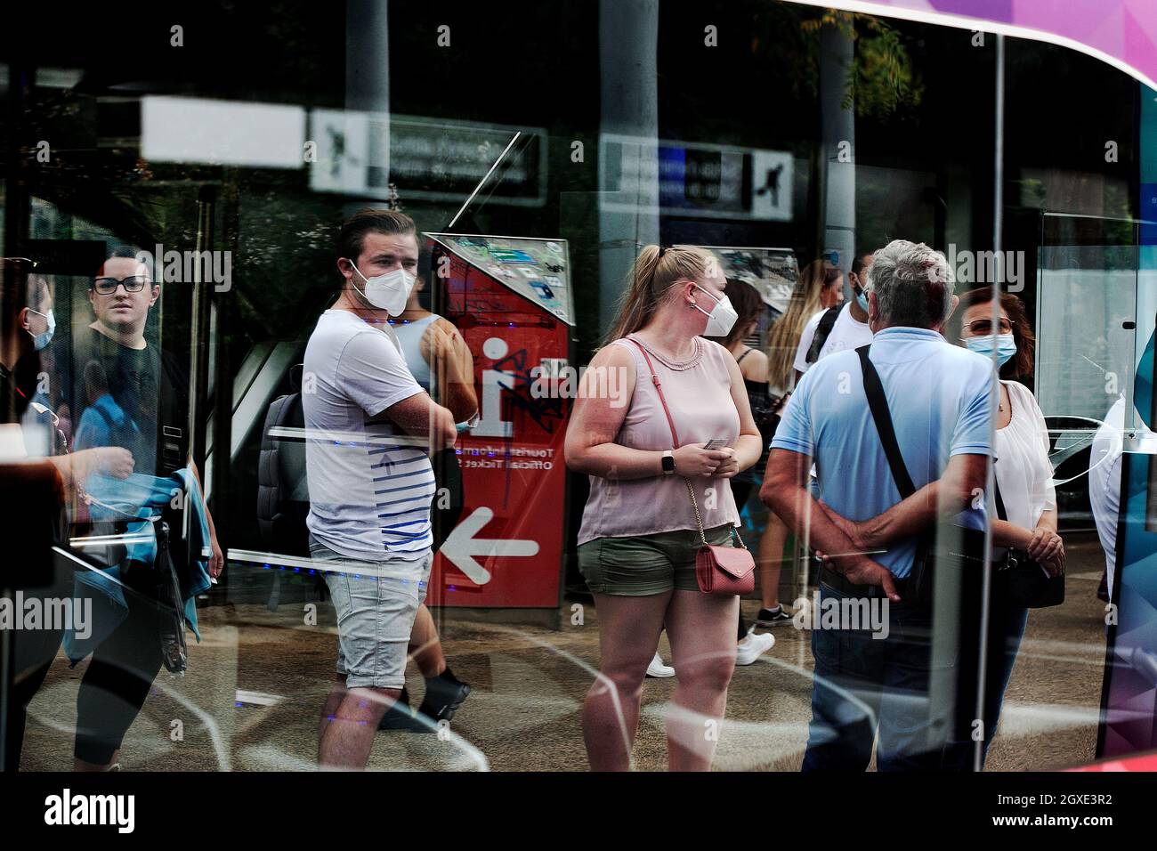 Awkward people bus hi-res stock photography and images - Alamy