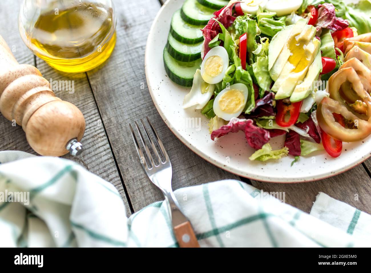 Healthy eating concept flat lay. Mediterranean diet, plate with lettuce ...