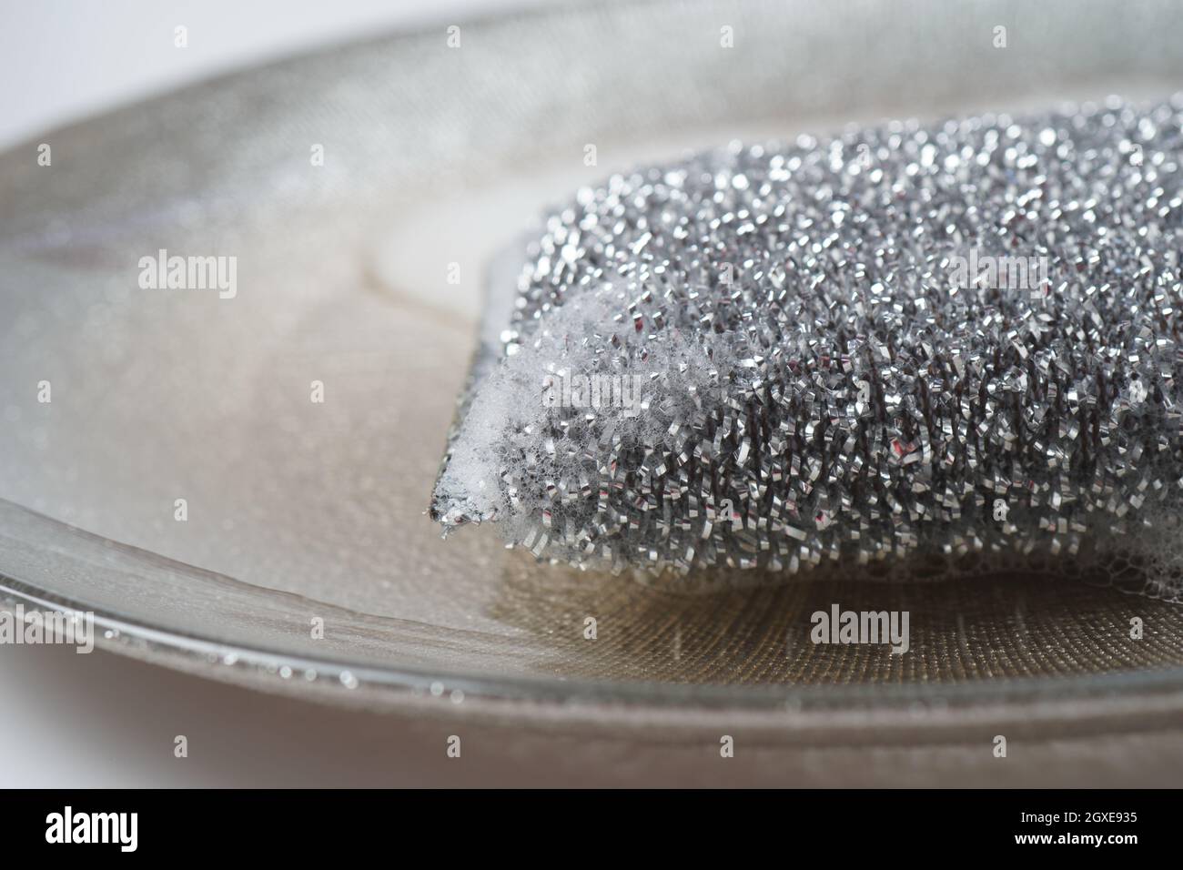 Silver cleaning sponge in hi-res stock photography and images - Alamy
