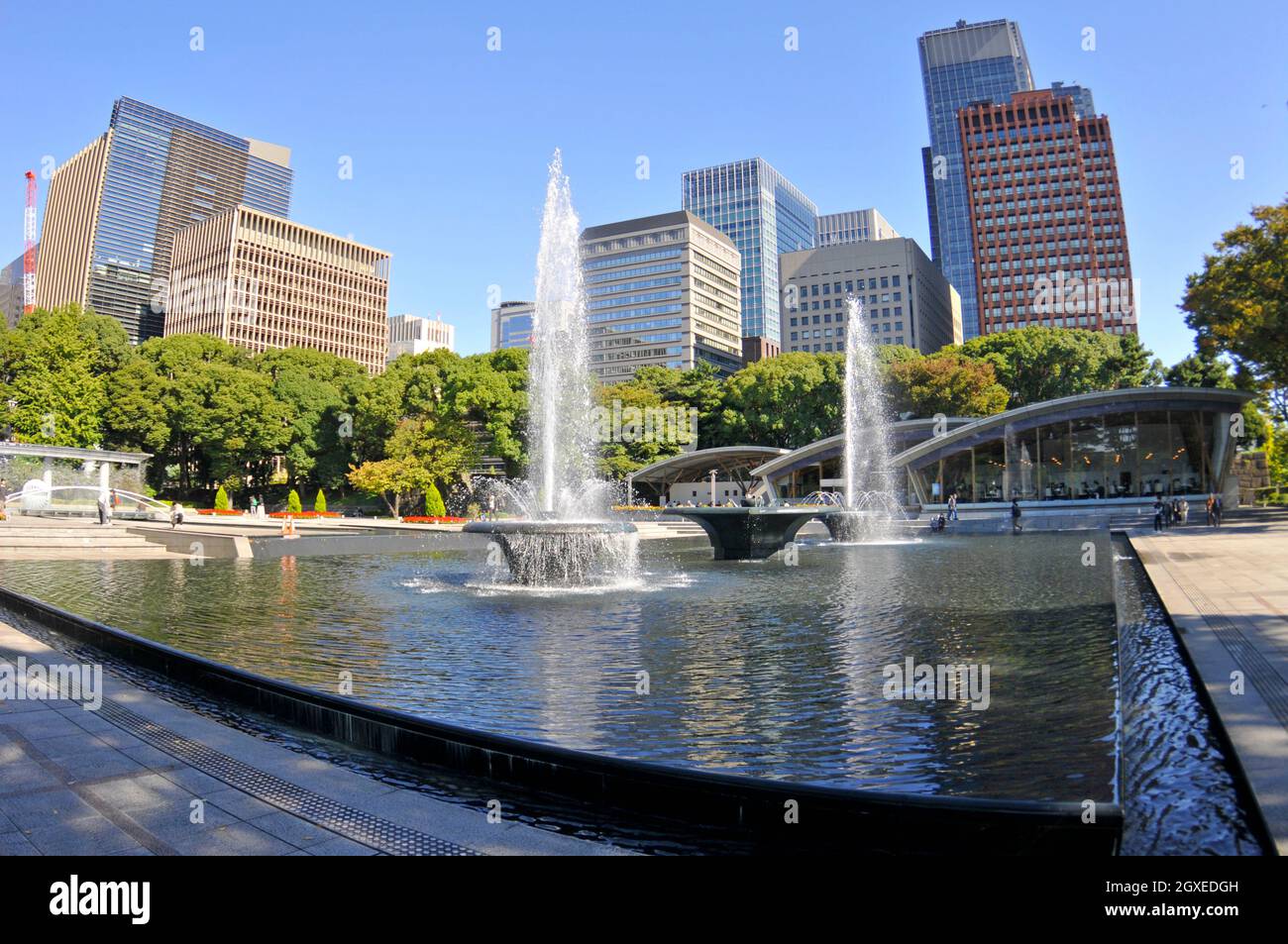Wadakura Fountain Park, Tokyo, Japan Stock Photo - Alamy