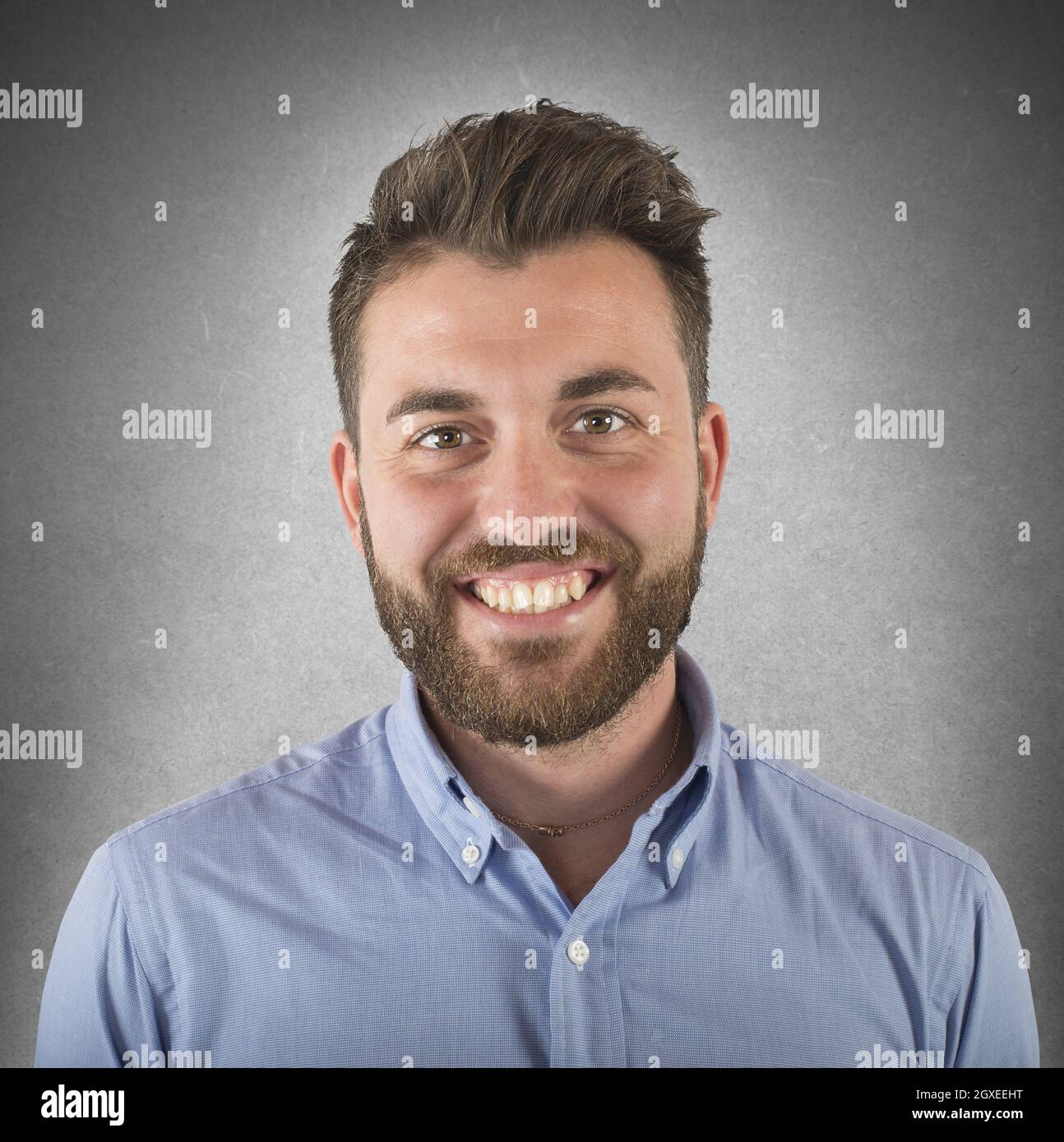 Simple young man face smiling and optimistic Stock Photo - Alamy