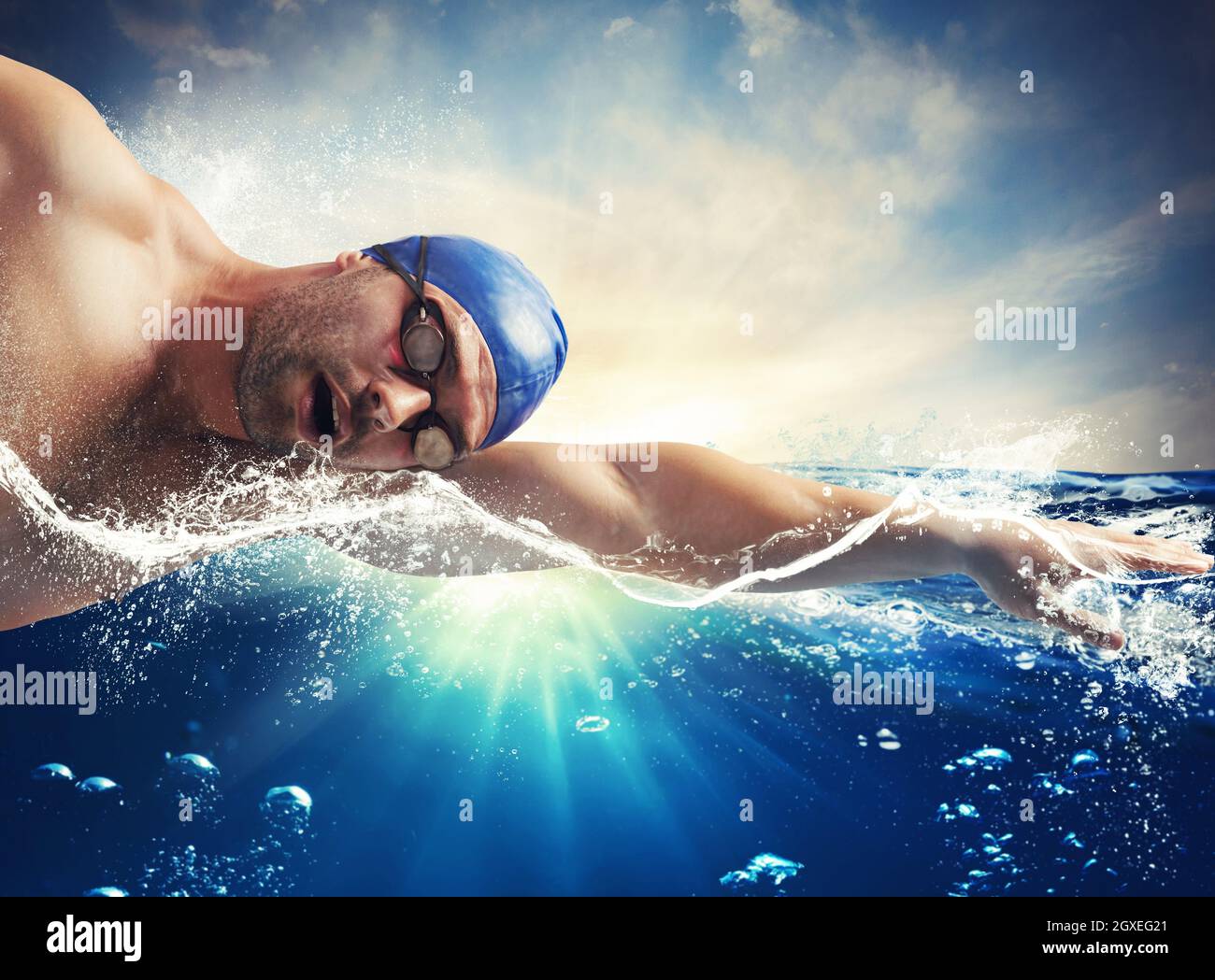 Professional swimmer light hi-res stock photography and images - Alamy