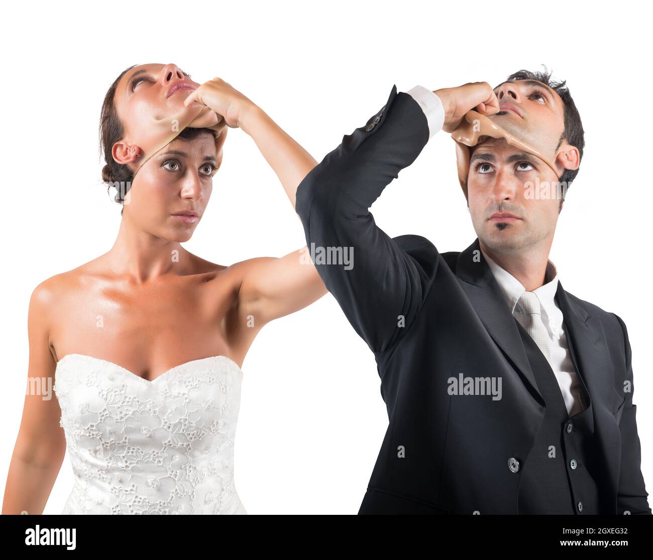 False face ceremony mask hi-res stock photography and images - Alamy