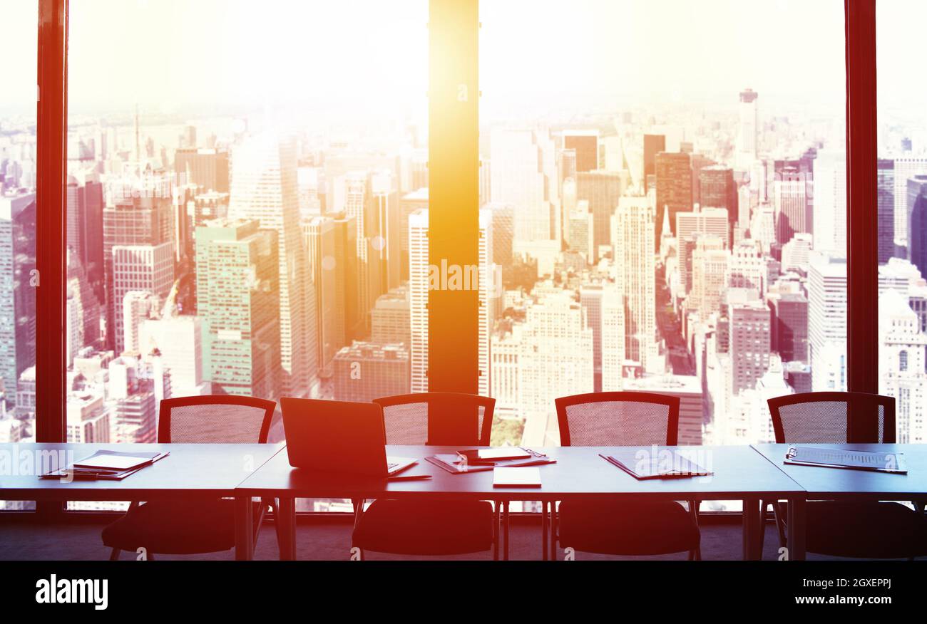 Skyscraper office table chair hi-res stock photography and images - Alamy