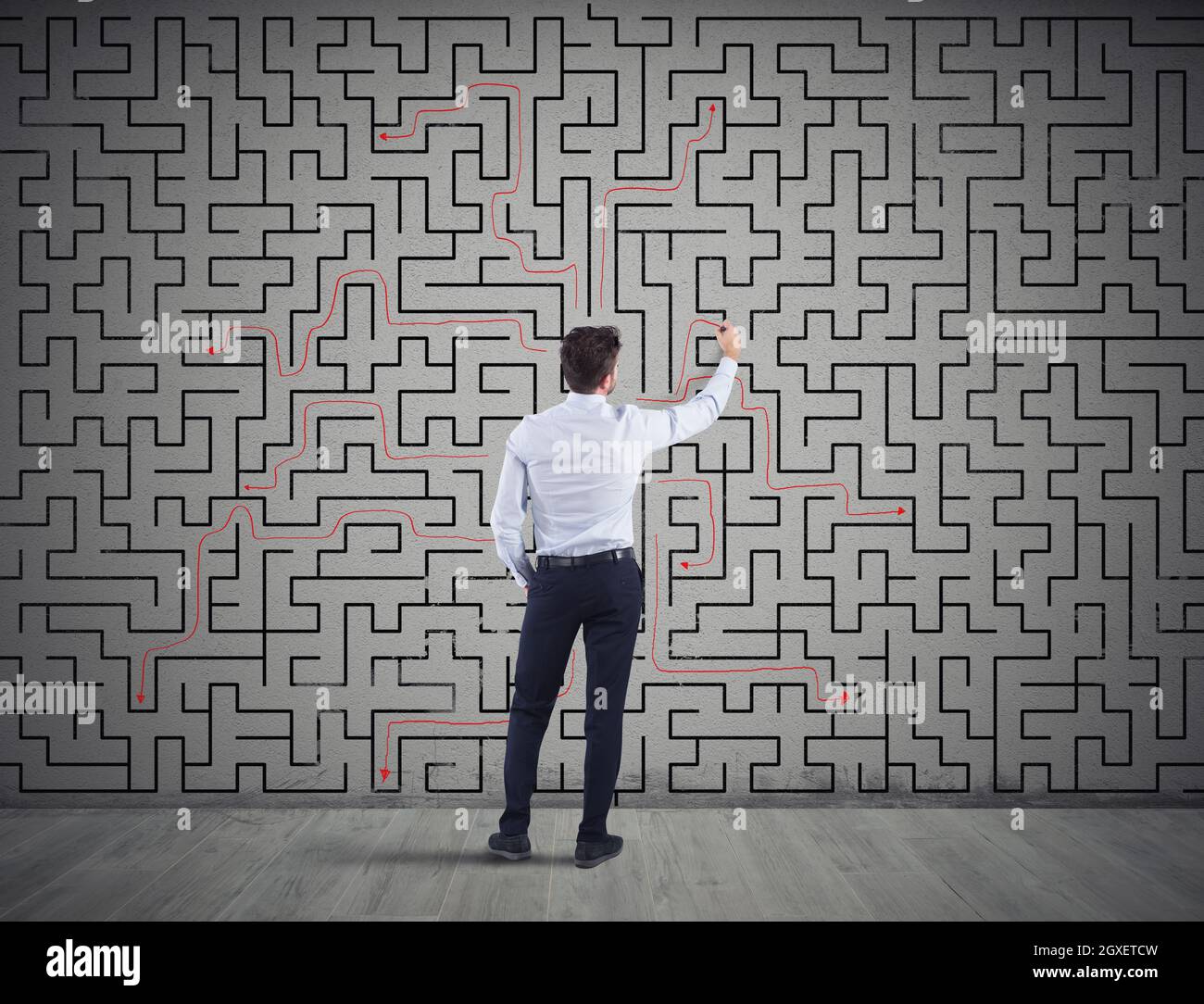 Draw maze game hi-res stock photography and images - Alamy