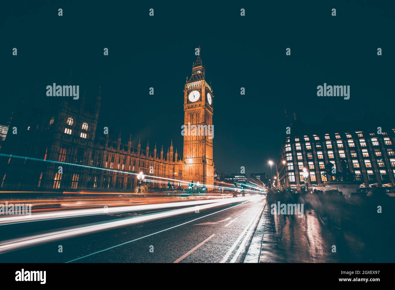 Big Ben and Westminster Bridge with traffic at rush hour, London ...