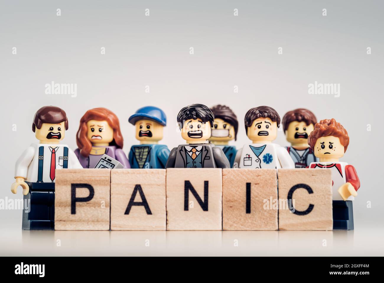 Business crowd panic hi-res stock photography and images - Alamy