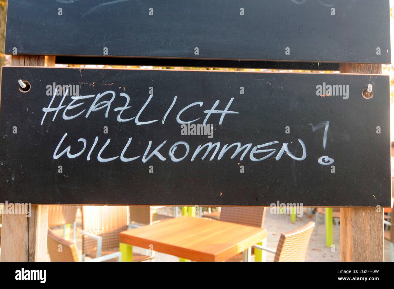 Guest relations management hi-res stock photography and images - Alamy