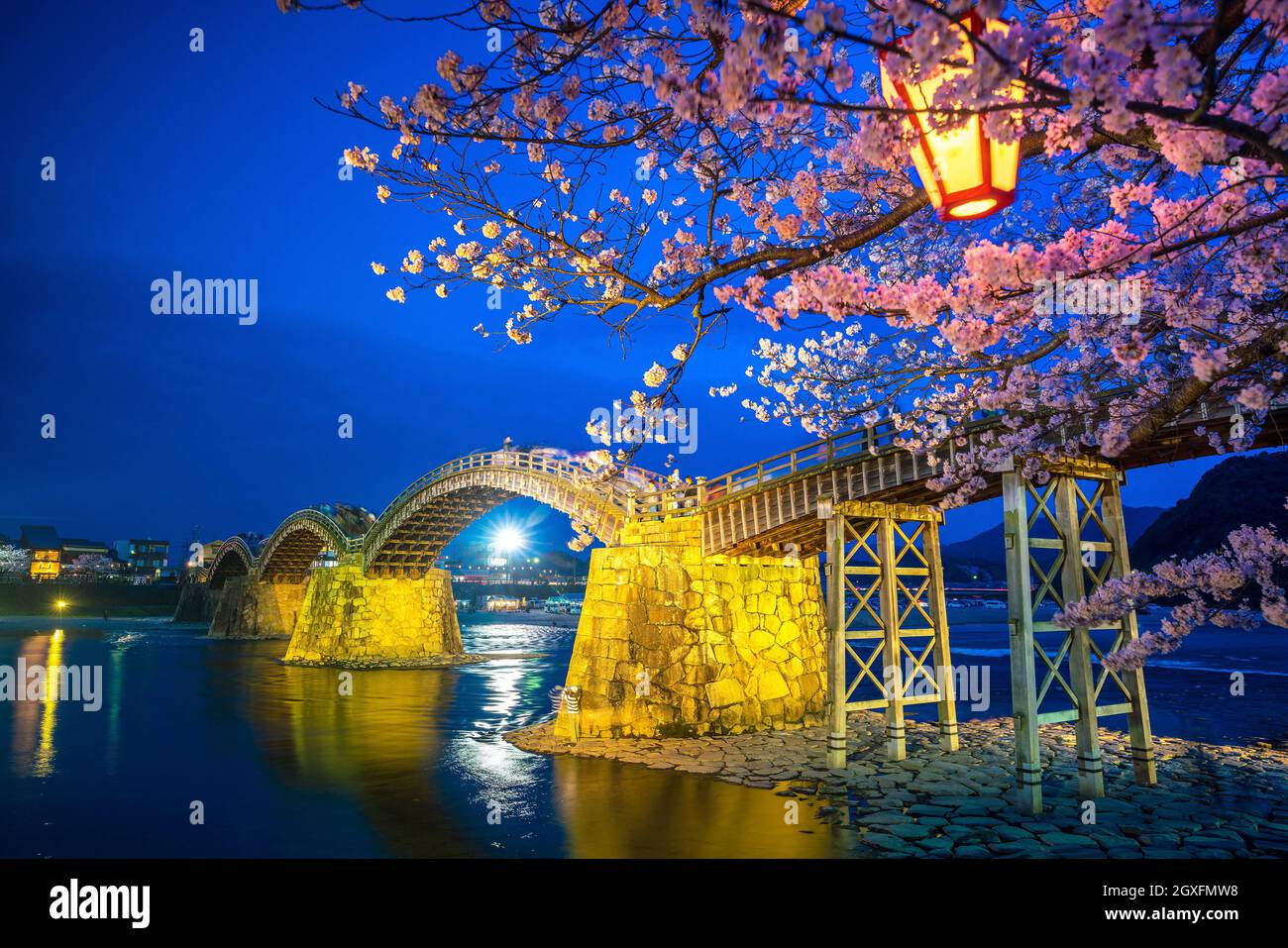 Cherry blossom Full Bloom at Kintaikyo Bridge , Japan Stock Photo - Alamy