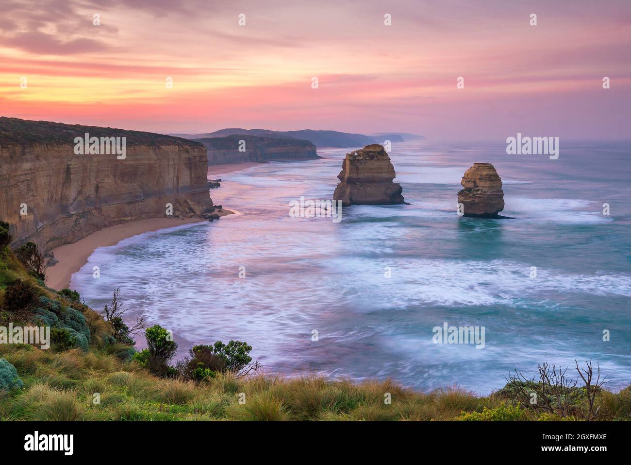 Sunset The Twelve Apostles, Great Ocean Road in Victoria Australia Stock Photo - Alamy