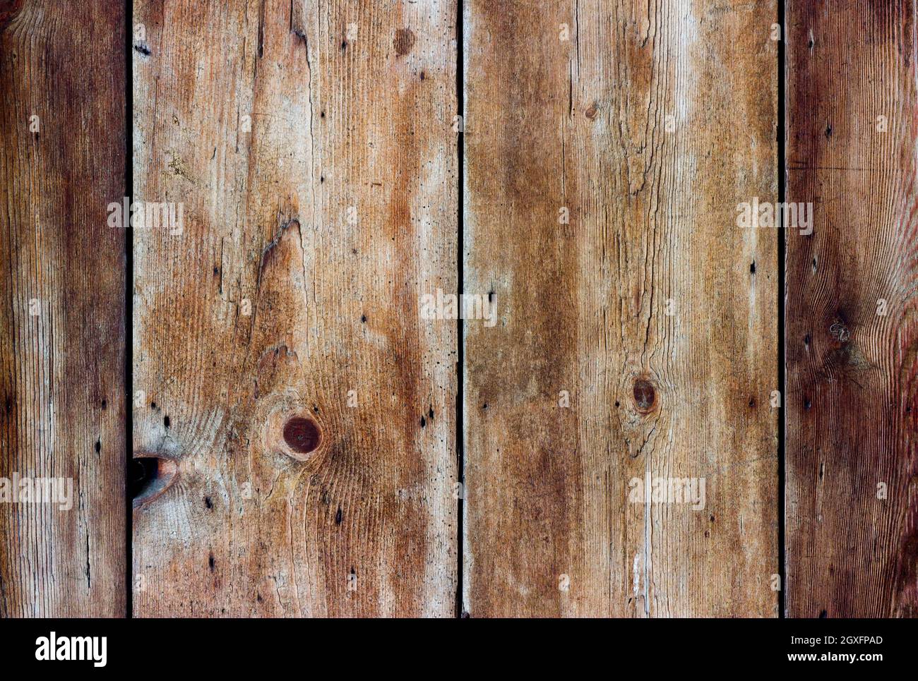 Yellow floorboards hi-res stock photography and images - Alamy
