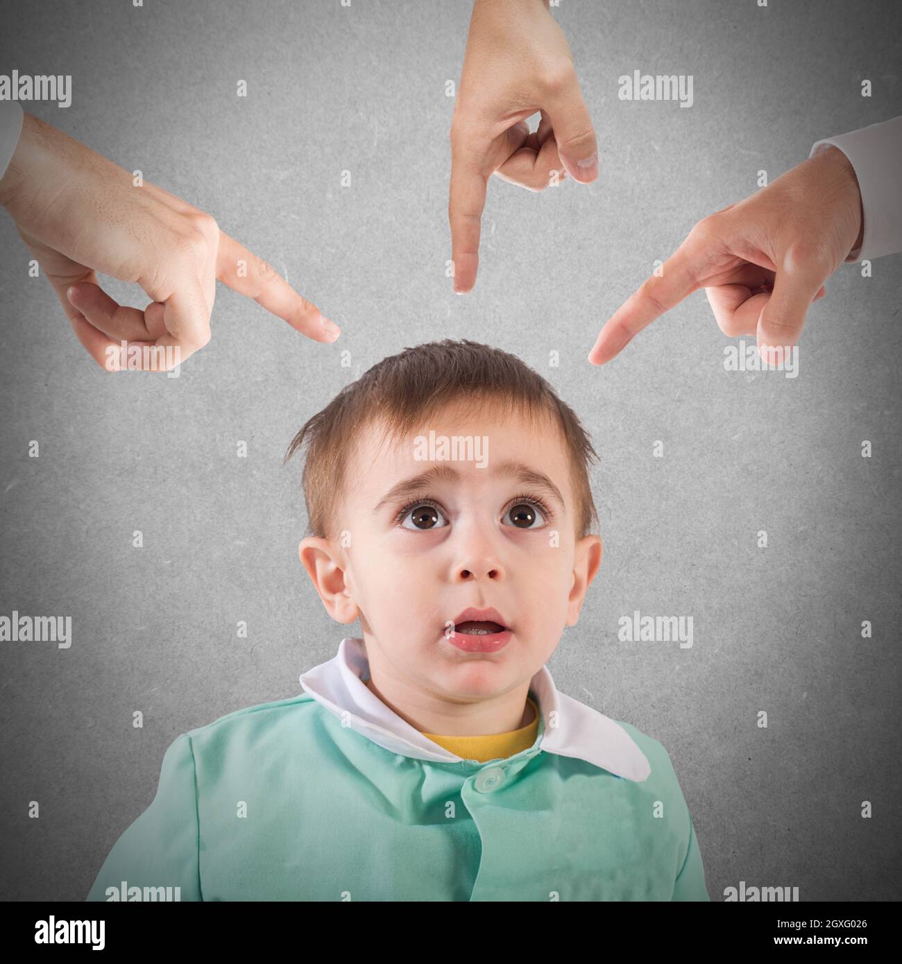 Frightened child shown by so many fingers Stock Photo - Alamy