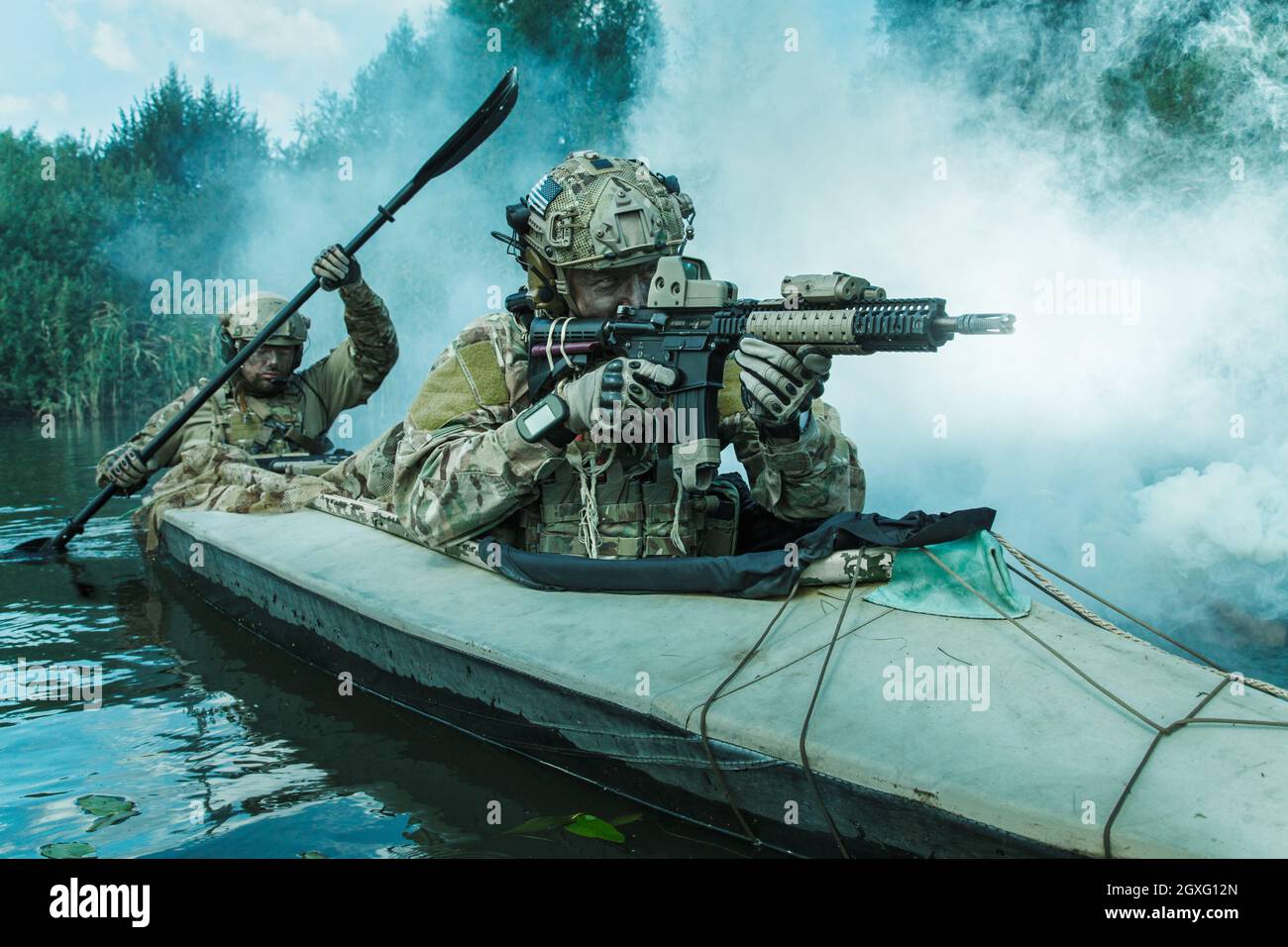 Spec ops in military kayak hi-res stock photography and images - Alamy