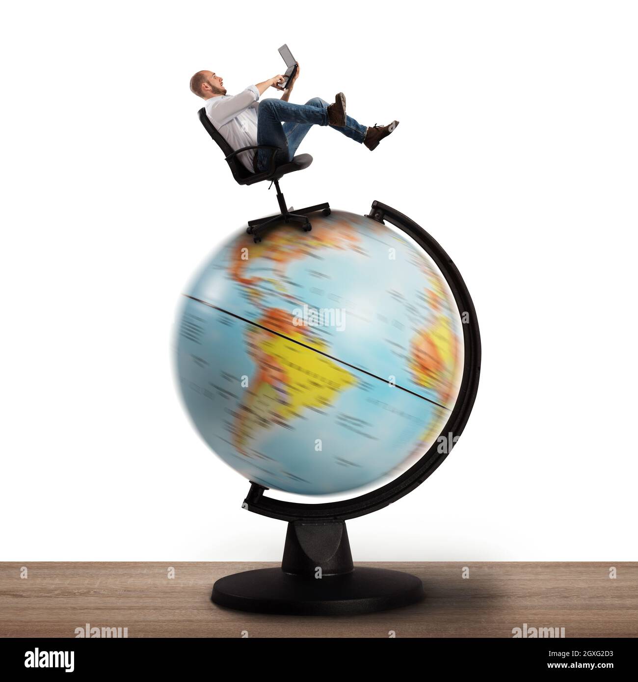 Spinning network globe hi-res stock photography and images - Alamy