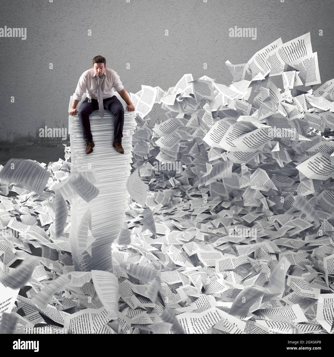 Man buried in paperwork hi-res stock photography and images - Alamy