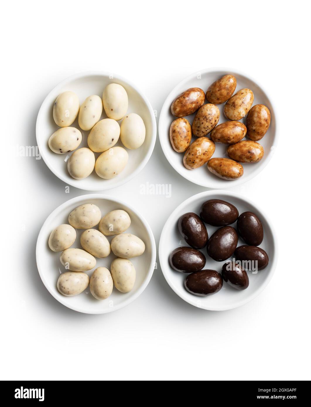 Milky bar white chocolate egg hi-res stock photography and images - Alamy