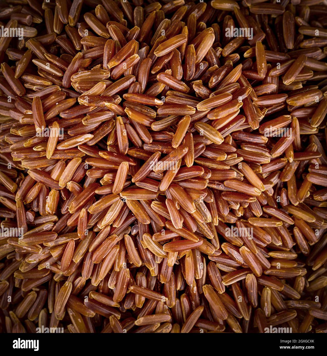 The Texture of tasty raw brown rice. Close up Stock Photo - Alamy