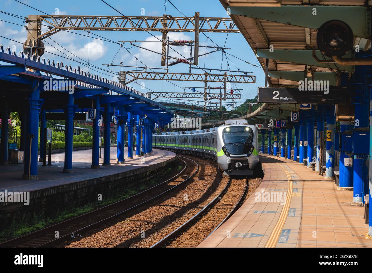 train approaching Badu railway station at badu township in keelung ...