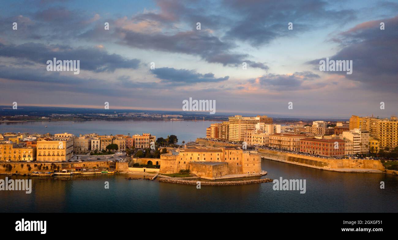 Taranto aerial hi-res stock photography and images - Alamy