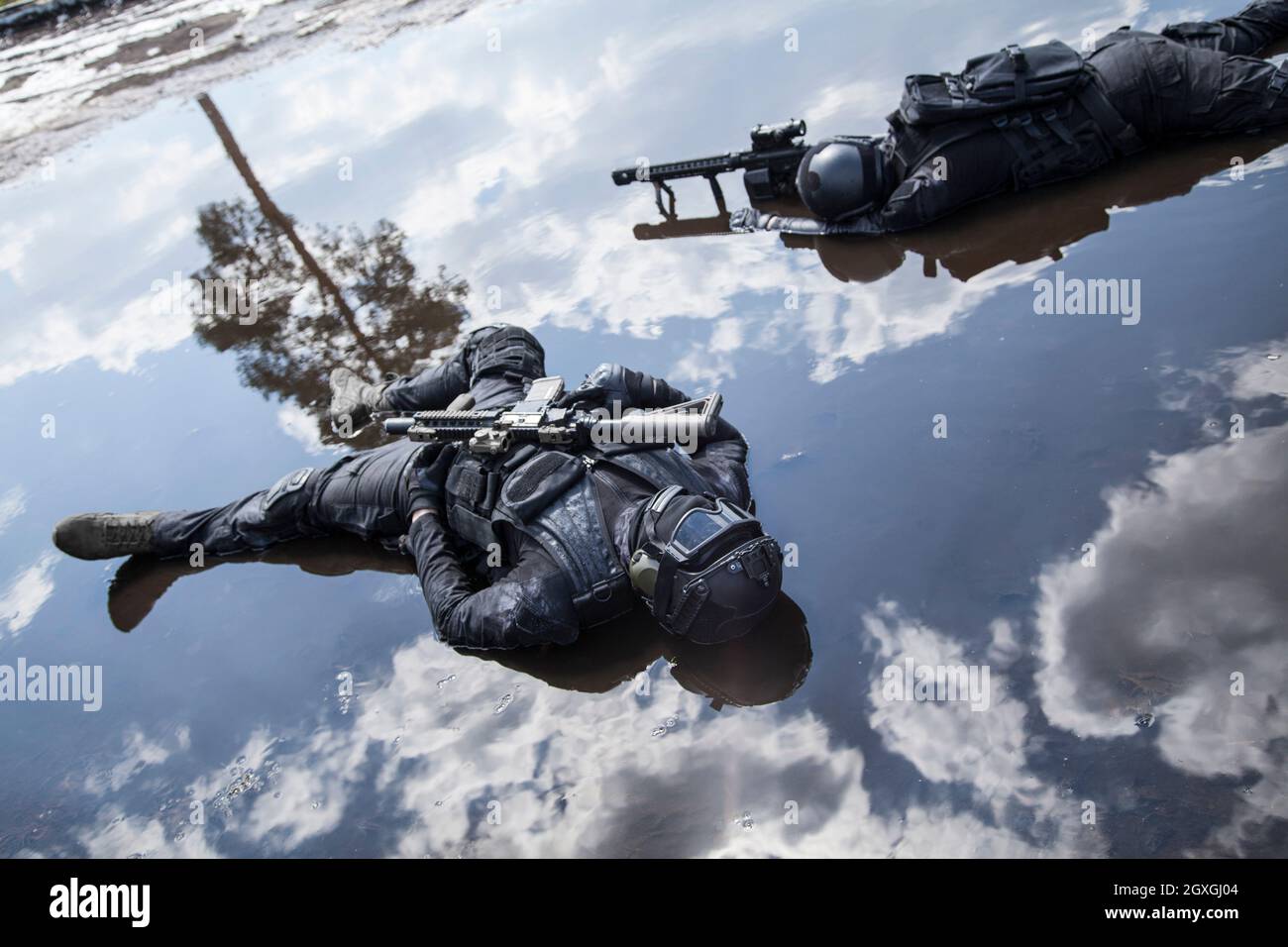 Special tactics operators hi-res stock photography and images - Alamy