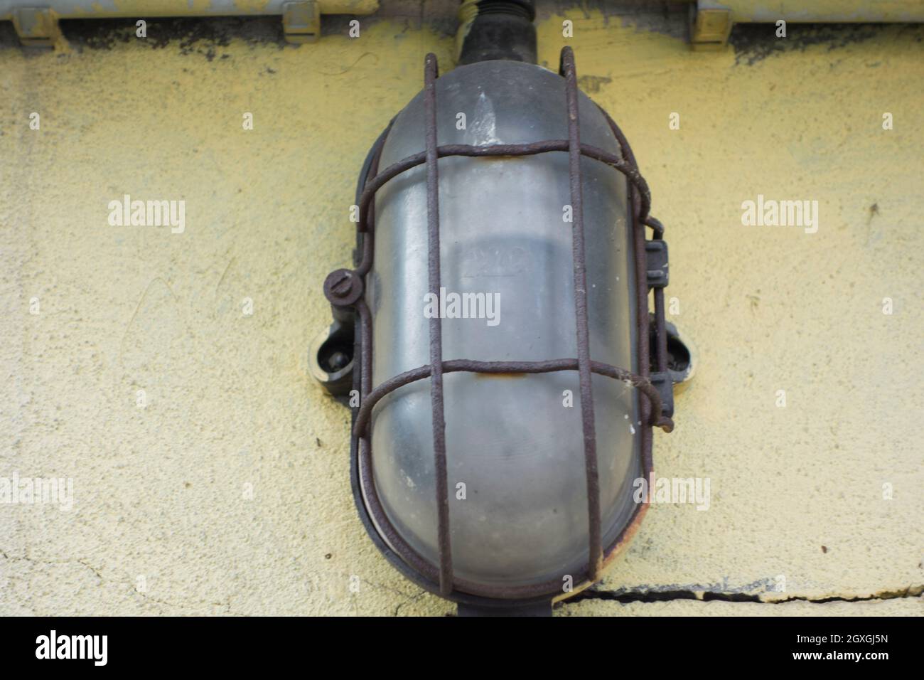 Lighting for a building hi-res stock photography and images - Alamy