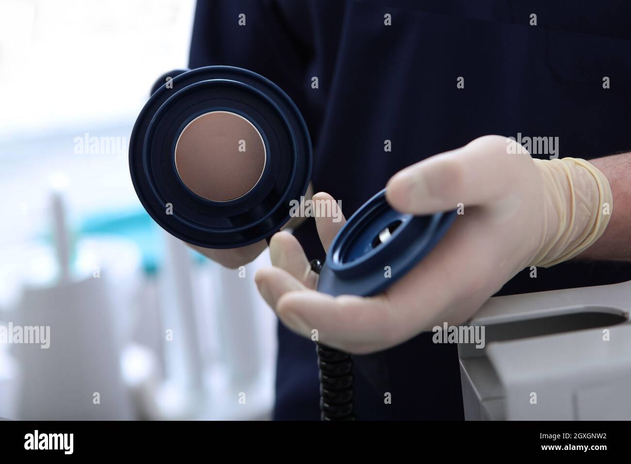 Small size electrodes for resuscitation of children.Preparation for ...