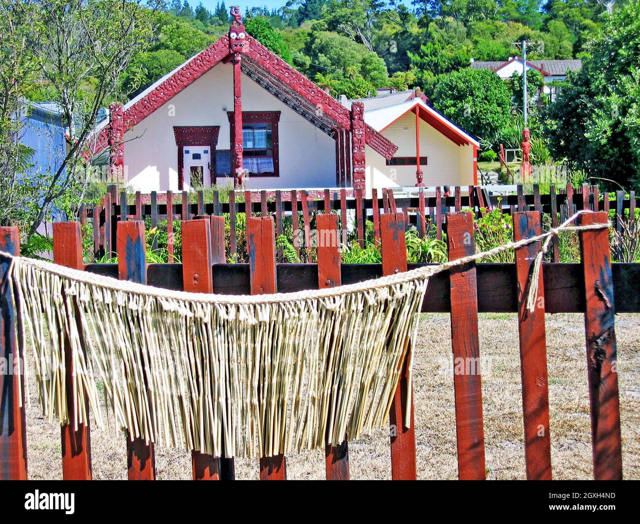 Authentic maori piu piu hi-res stock photography and images - Alamy