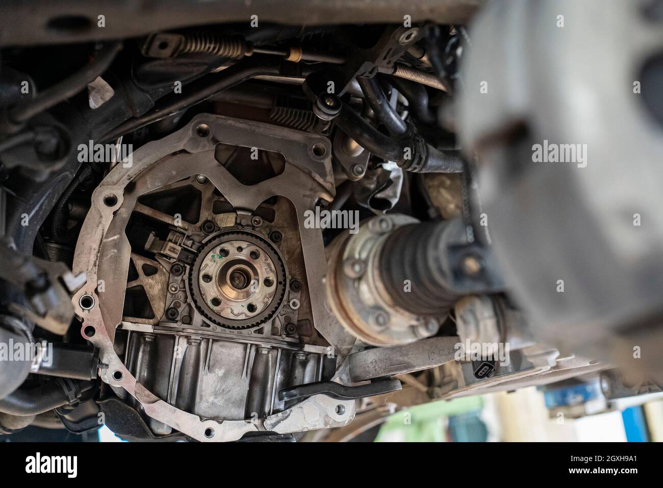Disassembled car engine in the mechanical workshop for repair Stock ...
