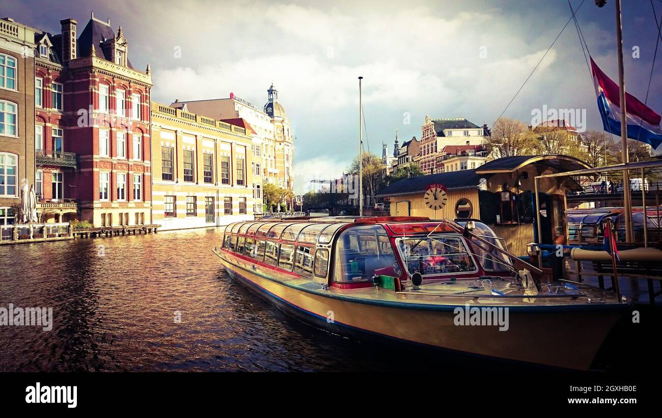 Holland international canal boat hi-res stock photography and images ...