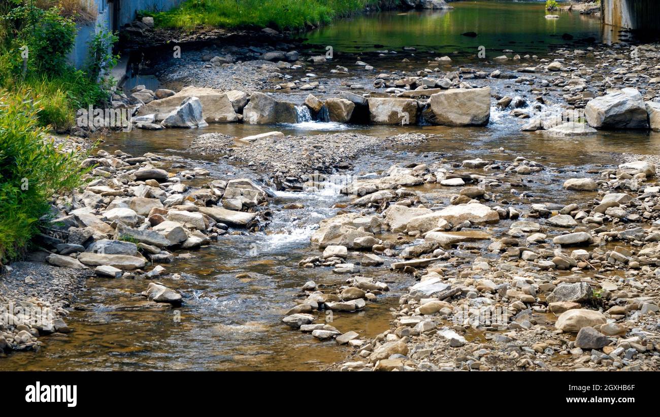 Waterfall during dry season hi-res stock photography and images - Alamy