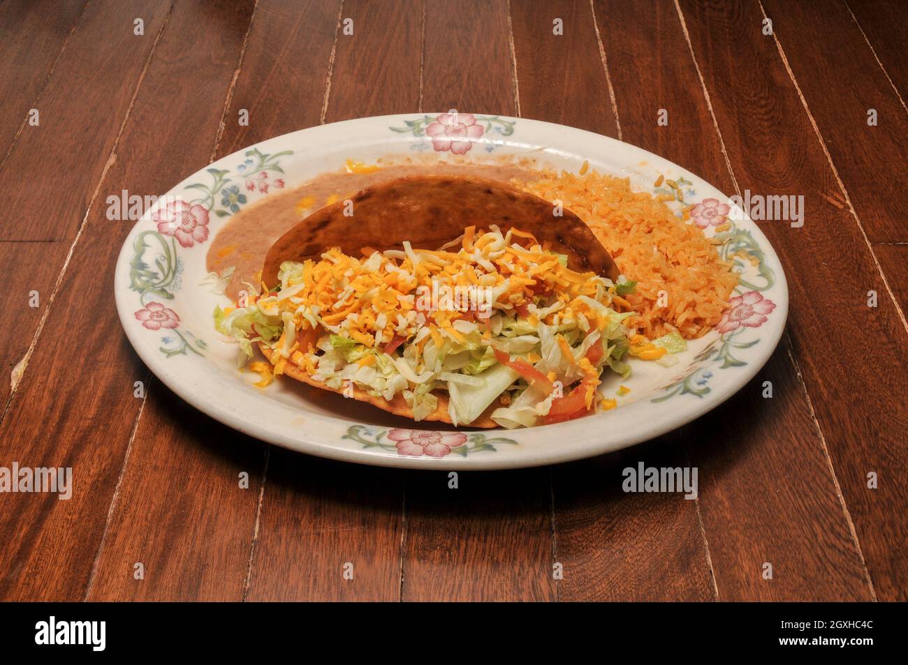 Authentic Mexican dish known as the chalupa Stock Photo - Alamy