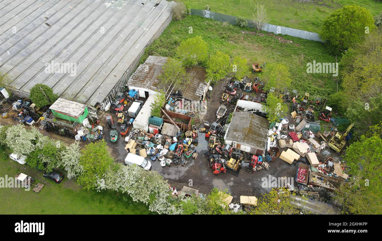Scrap yard uk hi-res stock photography and images - Alamy