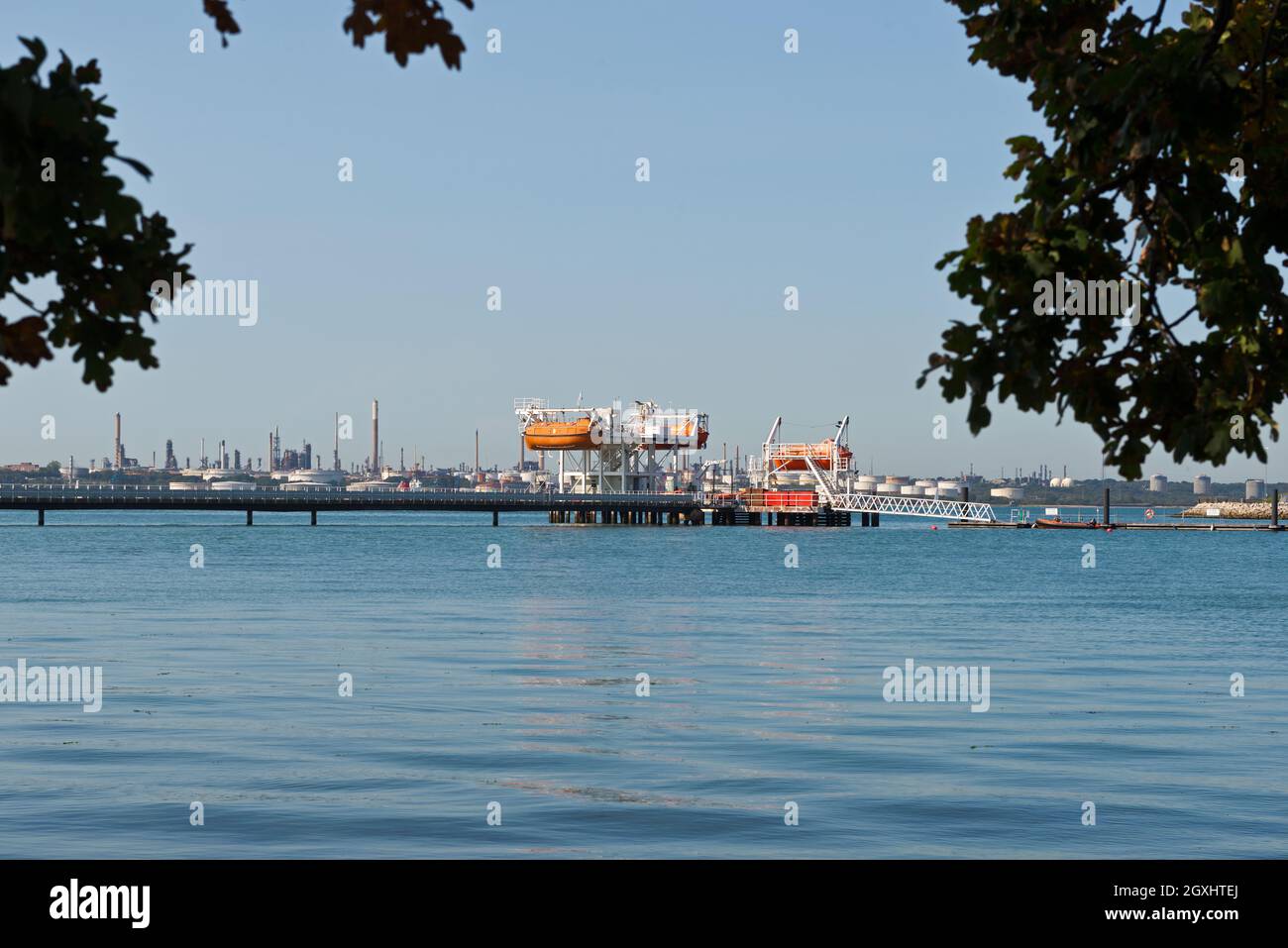 Warsash maritime academy hi-res stock photography and images - Alamy