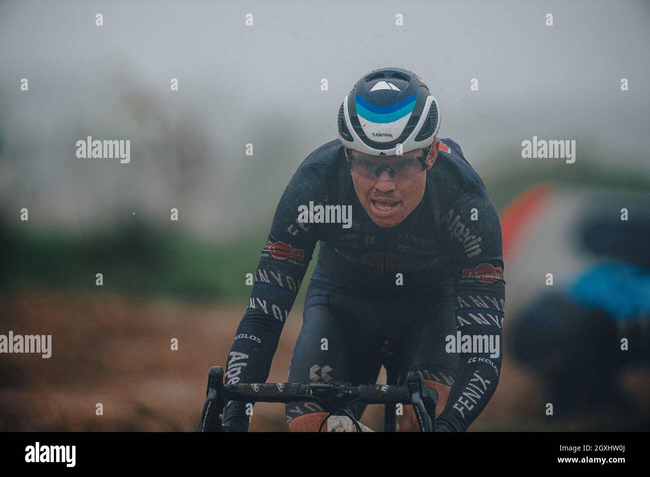 3rd October 2021 Paris-Roubaix. Photo by Simon Gill Stock Photo - Alamy
