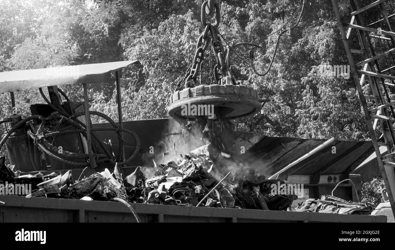 Electromagnets In Junkyards