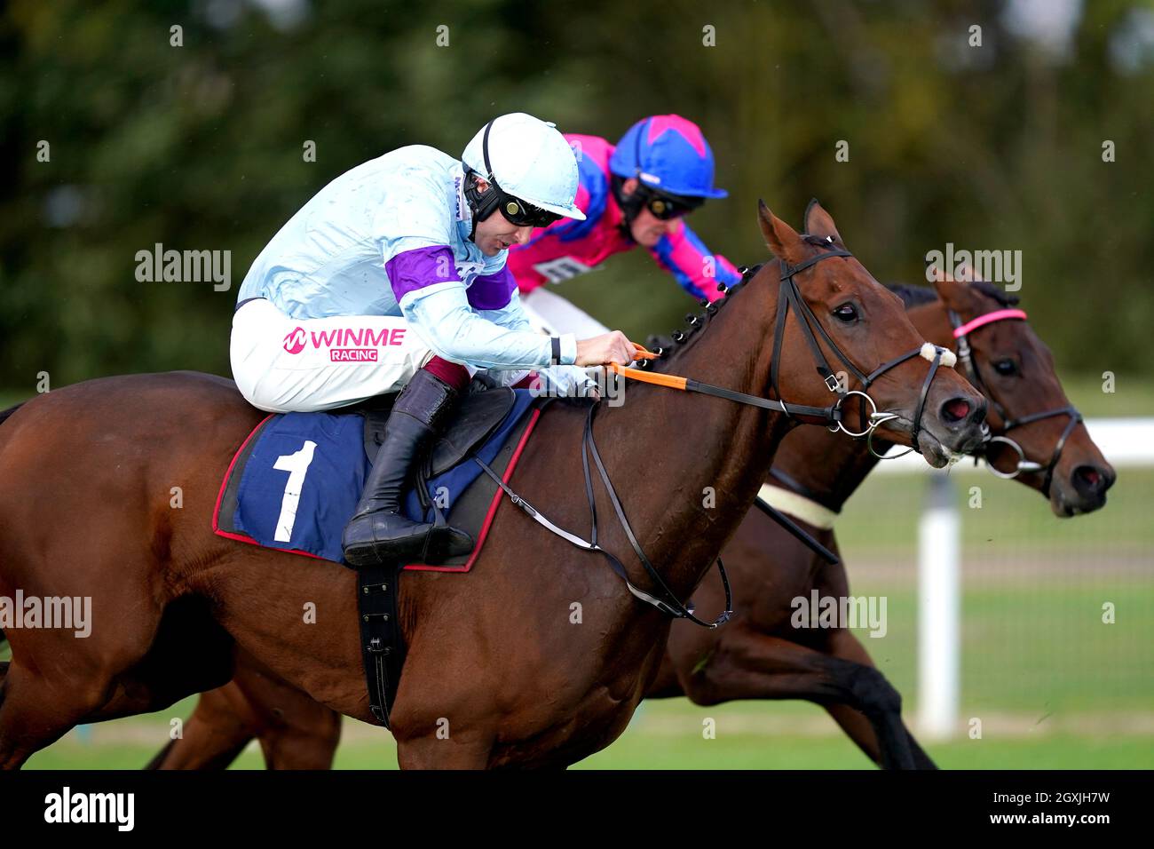Salley Gardens ridden by Aidan Coleman (left) competes in the Boxing ...
