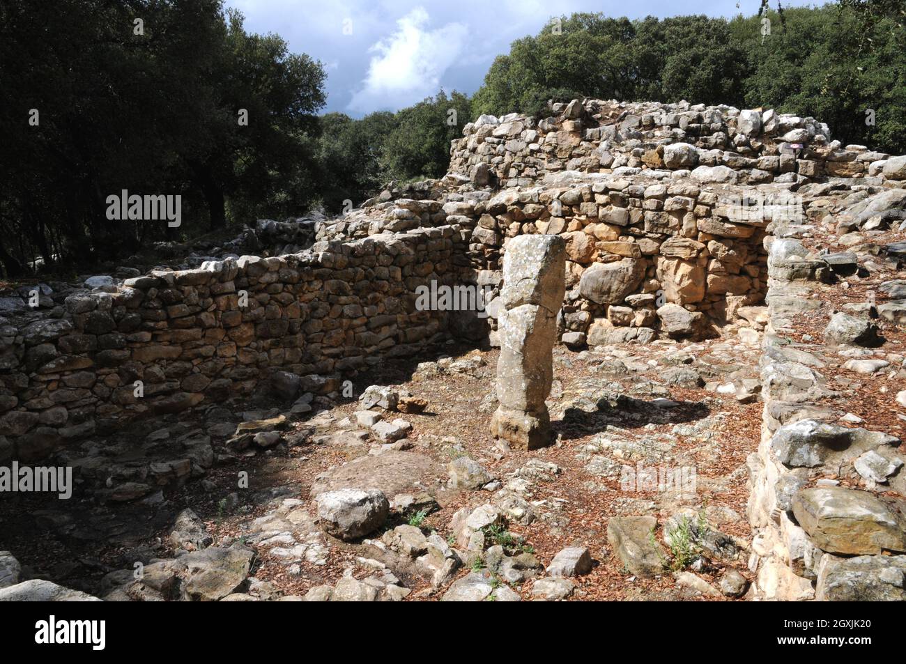 The archaeological excavations at the talaiotic settlement at Ses ...