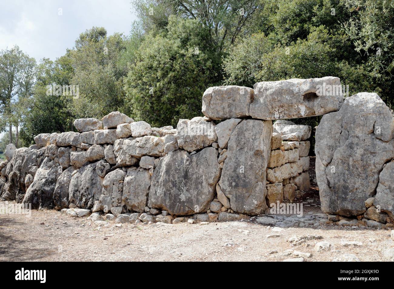 Talaiotic excavations hi-res stock photography and images - Alamy