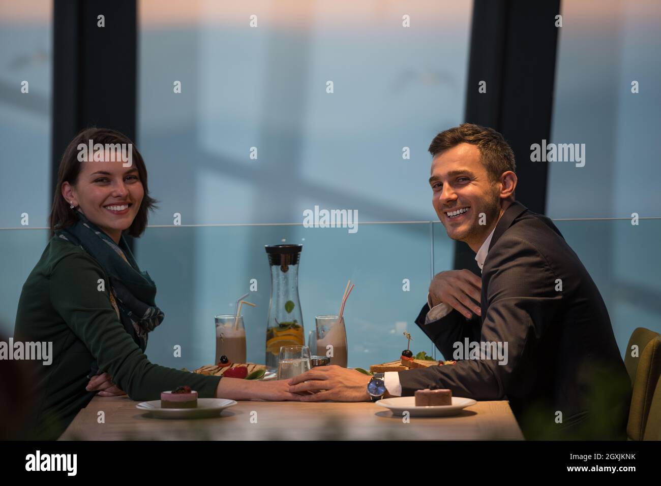 Couple celebrate Valentine's day with romantic dinner in restaurant ...