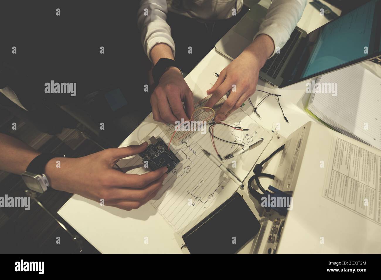 High school students computer software hi-res stock photography and ...