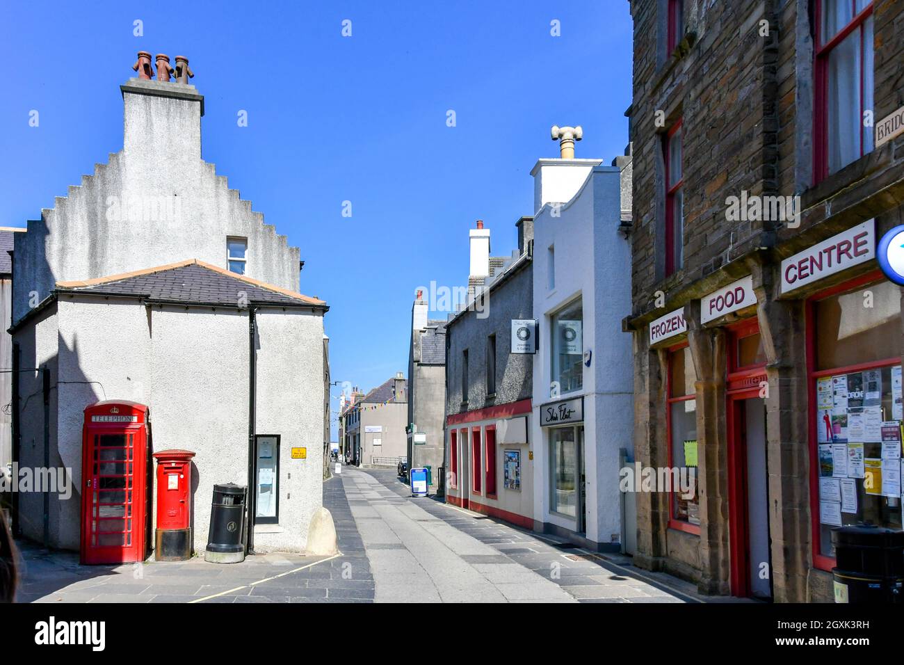Street scene in town of Cromarty, Ross and Cromarty, Highlands ...