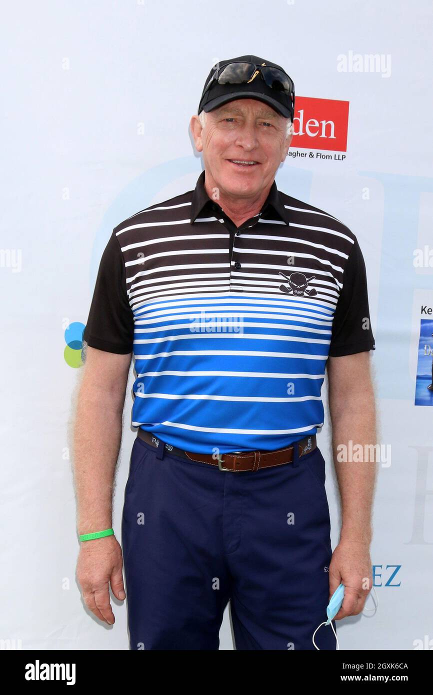 Mark Rolston Eye Color